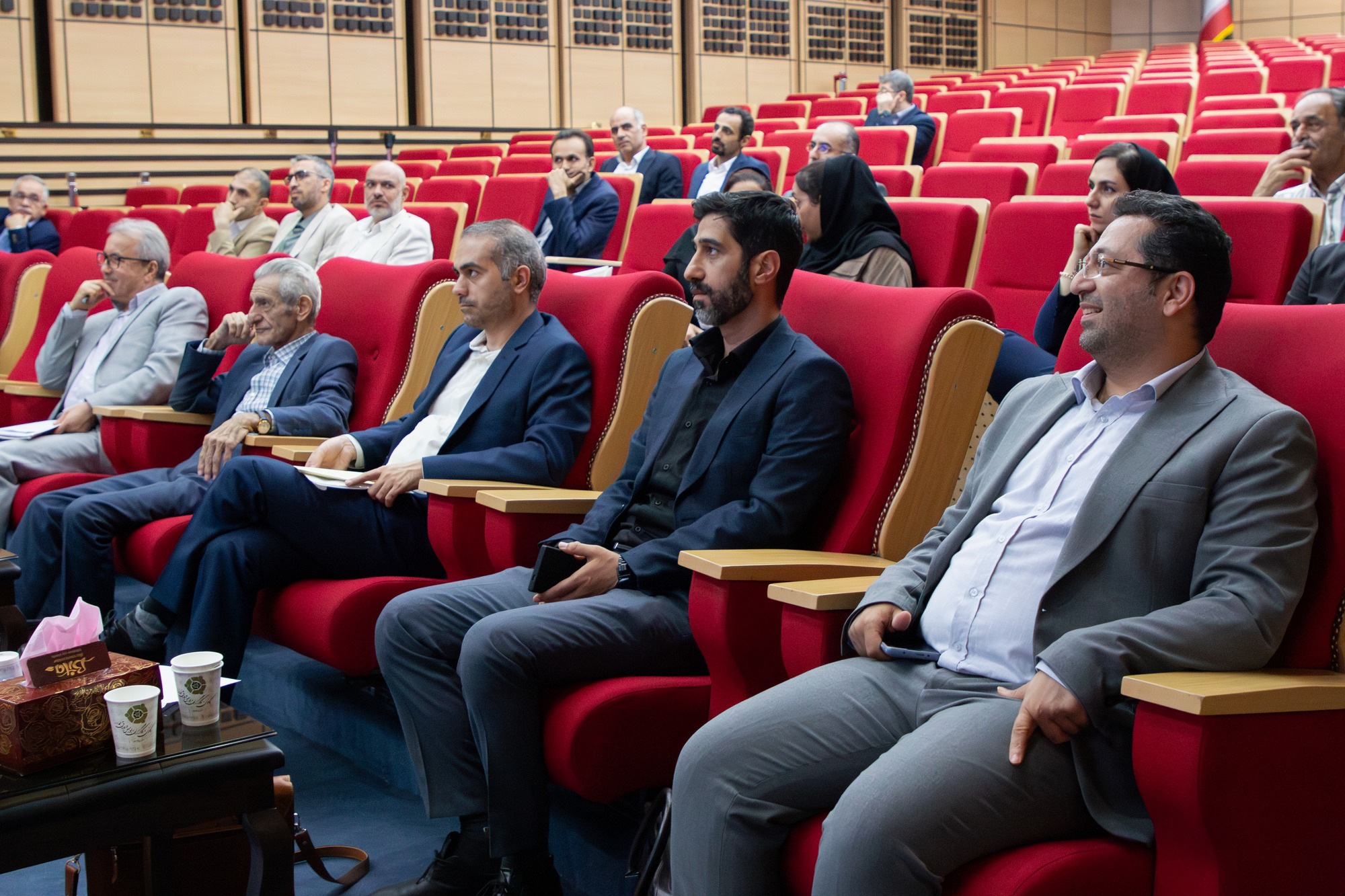 کانون کارگزاران بورس و اوراق بهادار | گزارش تصویری؛ مجمع عمومی عادی به طور فوق‌العاده کانون ...