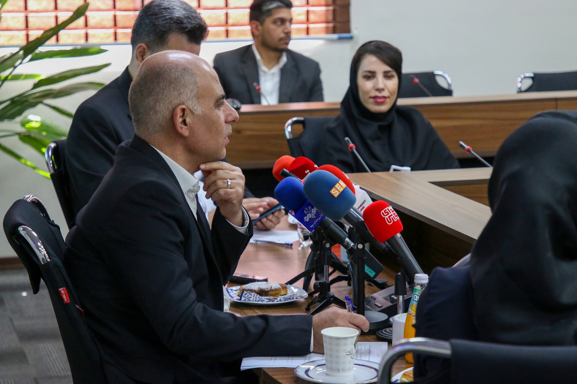 کانون کارگزاران بورس و اوراق بهادار | گزارش تصویری؛ نخستین نشست خبری کانون کارگزاران بورس و ...